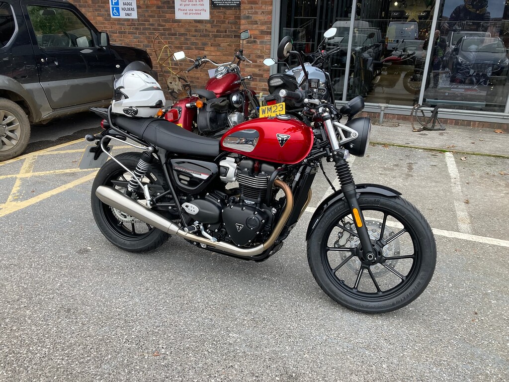 New bike day - Modern Classics - Triumph Motorcycle Forum