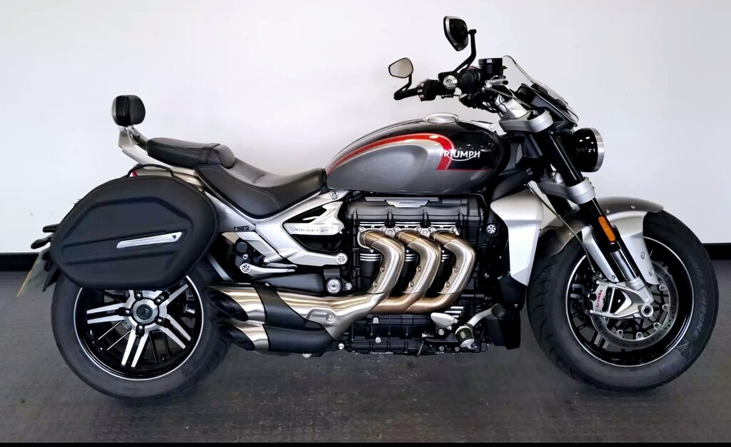 Back to R3 - Cruisers - Triumph Motorcycle Forum