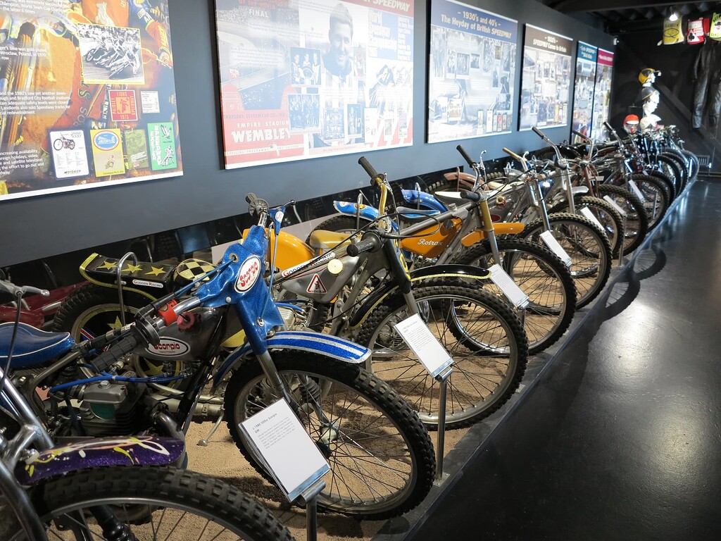 Yesterdays Bimble to the Haynes Motor Museum - Speedway Exhibition ...