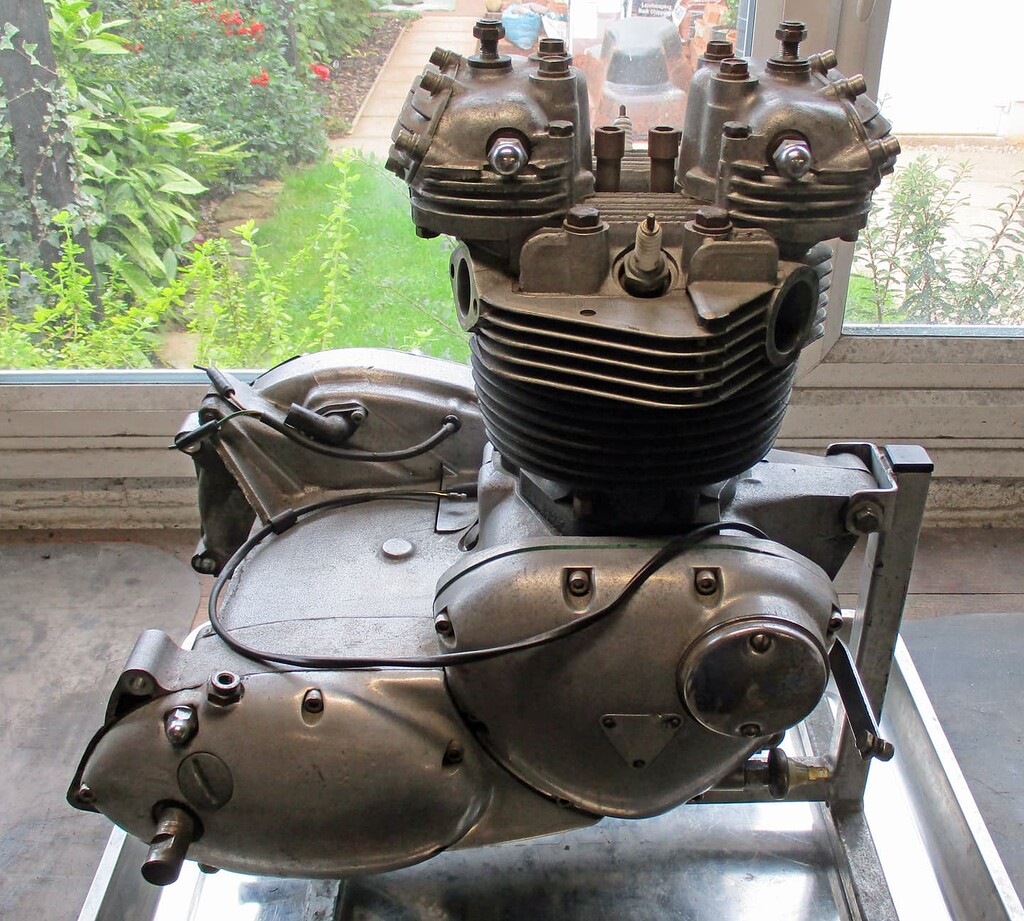 Triumph T140 engine rebuild - The Workshop - Triumph Motorcycle Forum
